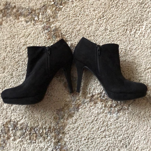 Report | Shoes | Black Booties 75 | Poshmark